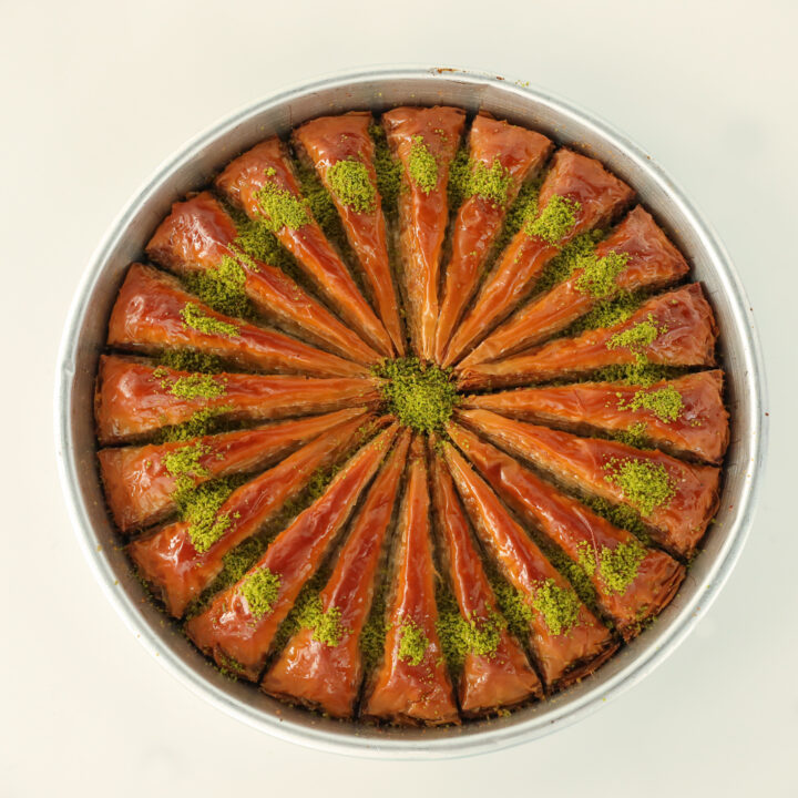 Havuq dilim Fëstëk – Saray Sweets